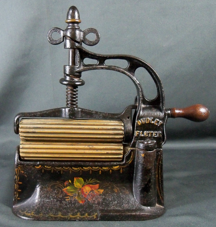 Fluting machines, ruffles, and the Dudley fluter – HomeThingsPast